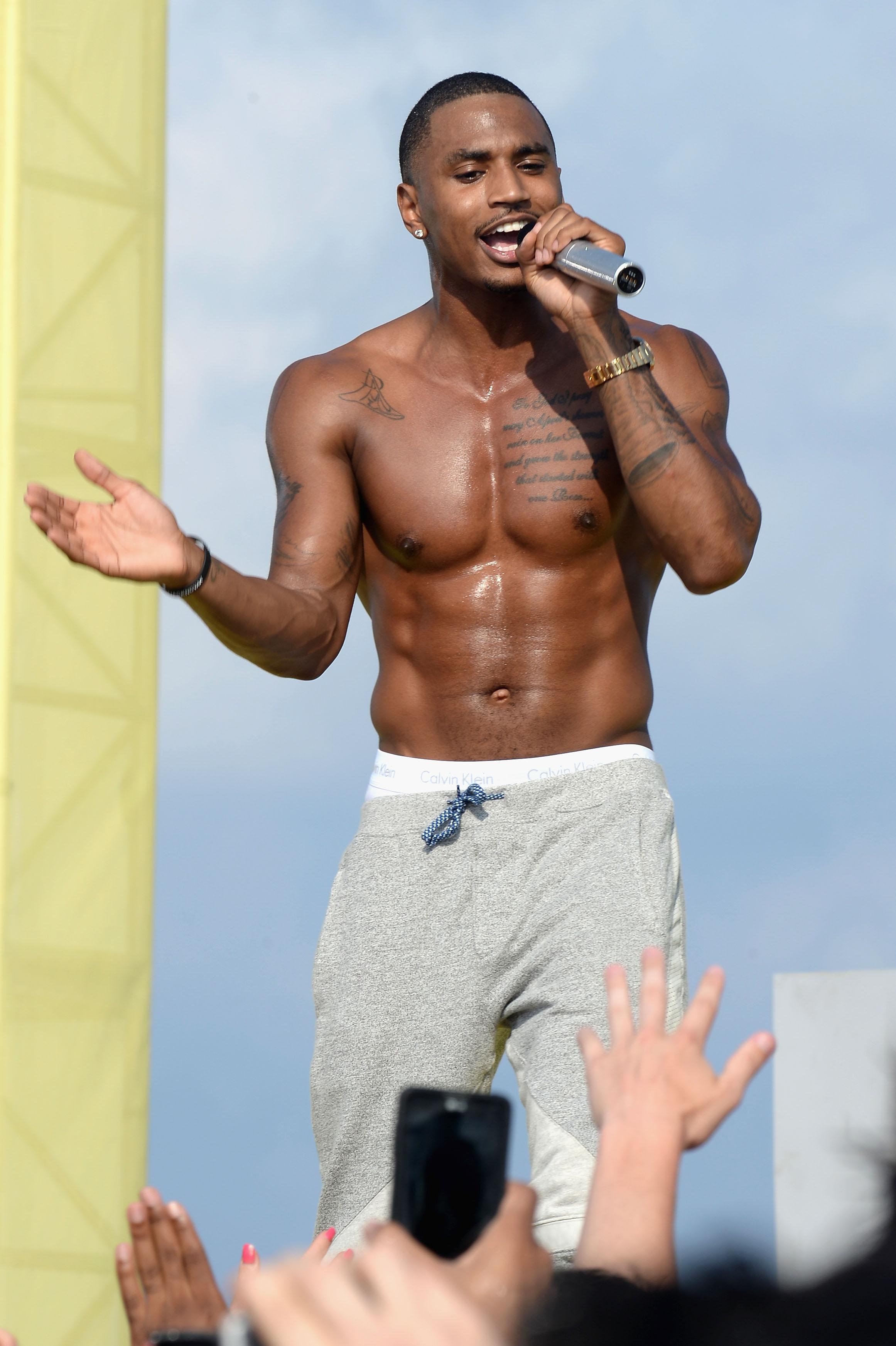 Trey Songz Pool Party Girls Gone Wild! | 97.9 The Beat
