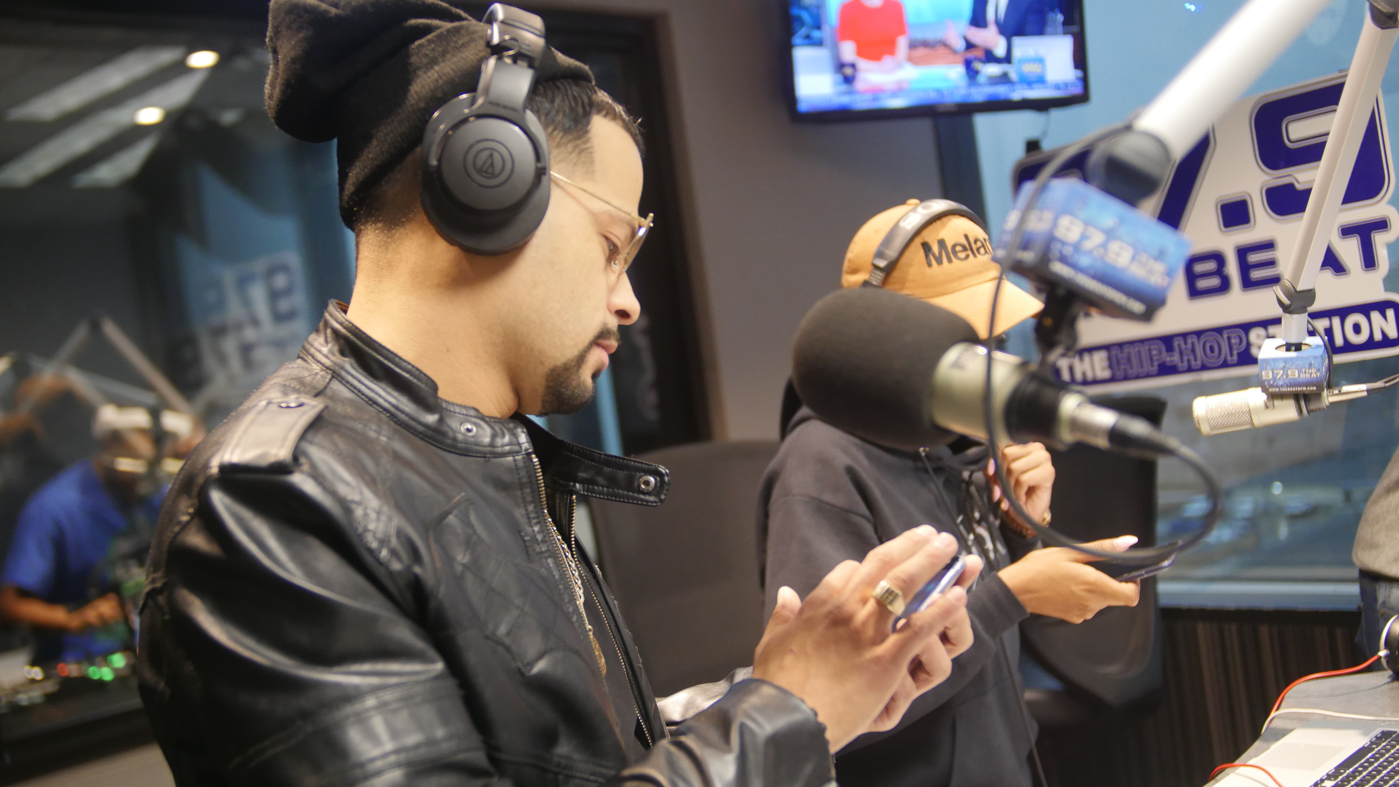 Wild Out Friday (12/22/17): Veda Loca In The Morning (Photo Gallery)