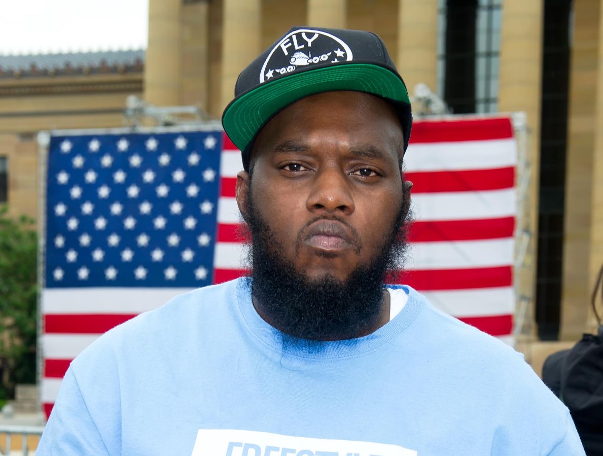 Rappers & Celebrities Who Are Muslim (Photo Gallery) | 97.9 The Beat