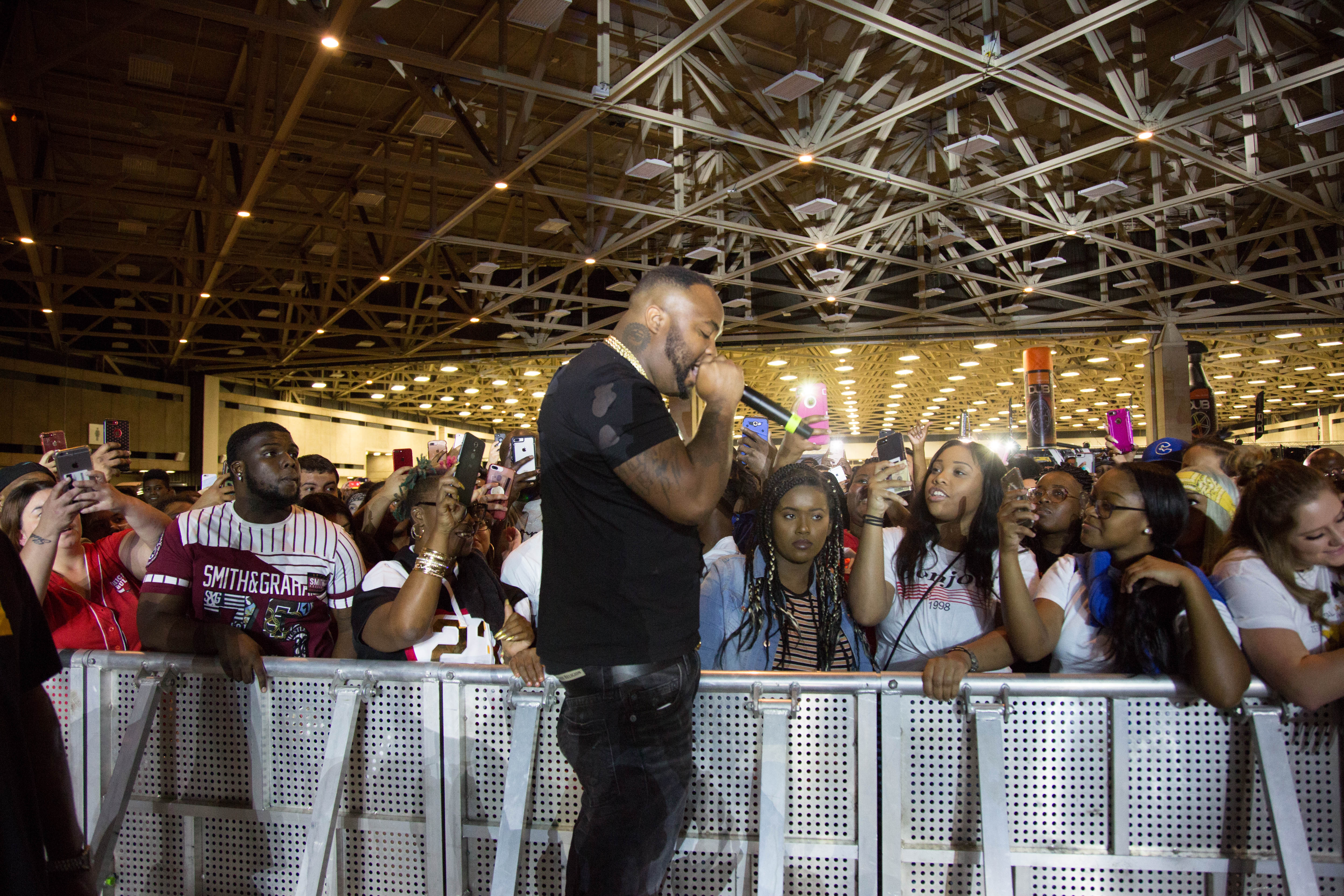 Dallas Rapper Mo3 Shot In Dallas
