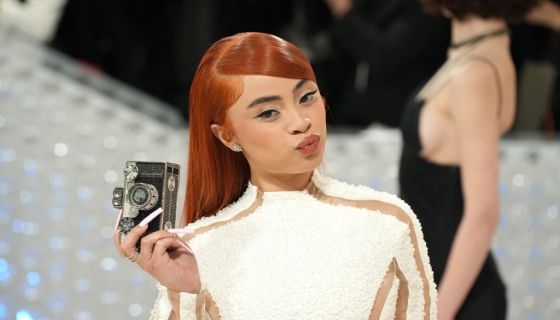 Photos Of Ice Spice Mom Surface The Internettwitter Reacts